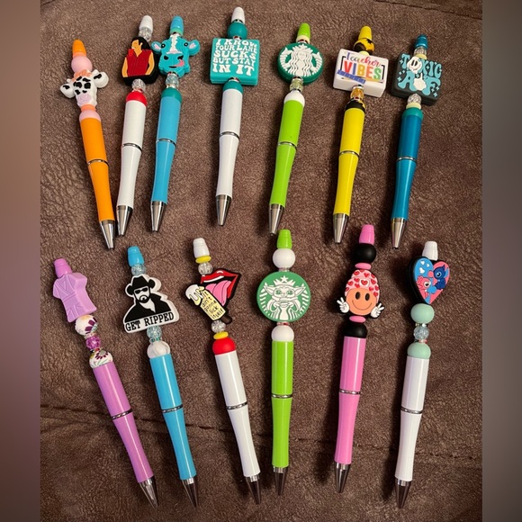 No Boundaries | Accessories | Copy Random Pen Pull | Poshmark